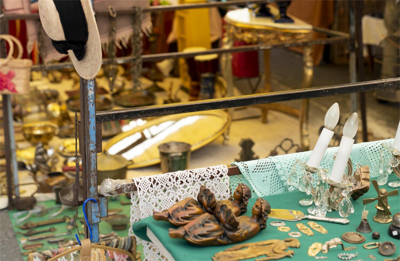 Wholesale Flea Market Merchandise: a Guide to Discovering Hidden ...