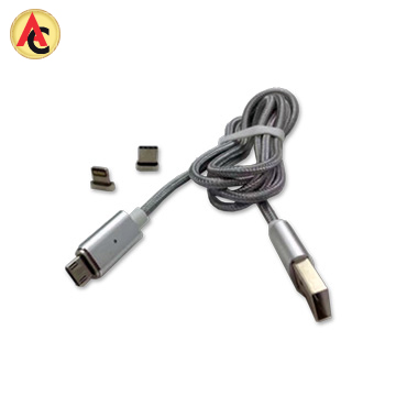USB cable has detachable magnetic plugs | Global Sources