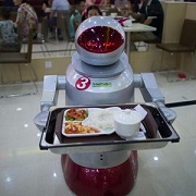 China-made robots: Serving the future of dining
