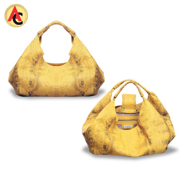 Women's handbag made of python skin | Global Sources