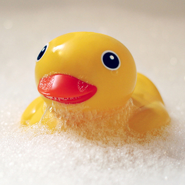 World’s first smart rubber duck makes a splash | Global Sources