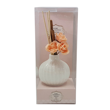 Freesia-scented reed diffuser | Global Sources