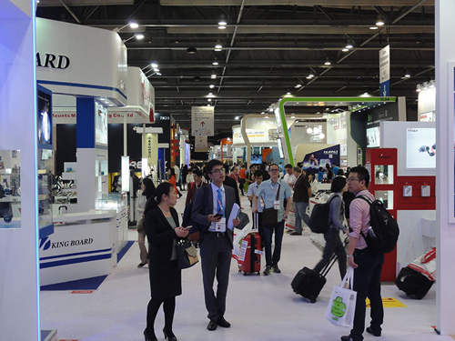 Mobile Electronics show back with 2,700 booths, 300 new exhibitors ...