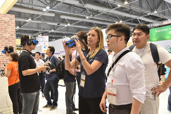 Get lost in virtual worlds at the VR Experience Zone | Global Sources