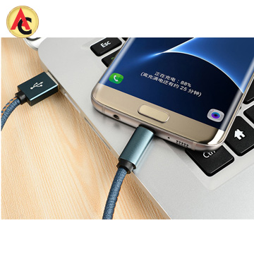 USB Type-C cable wrapped in denim fabric | Global Sources